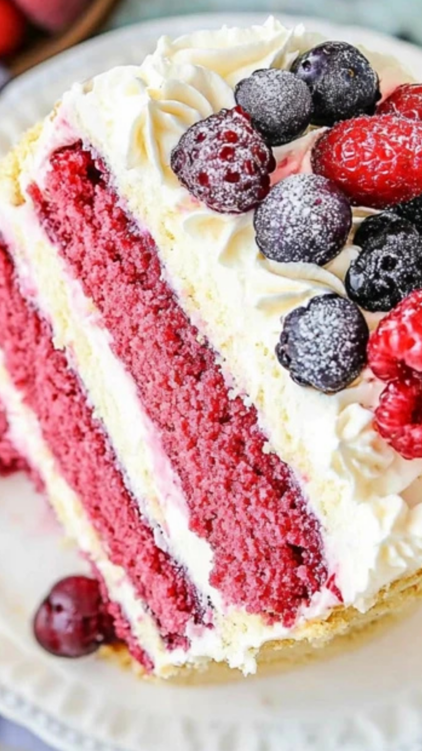 Berry Mascarpone Layer Cake: A Delightful Dessert for Beginners – Ina ...